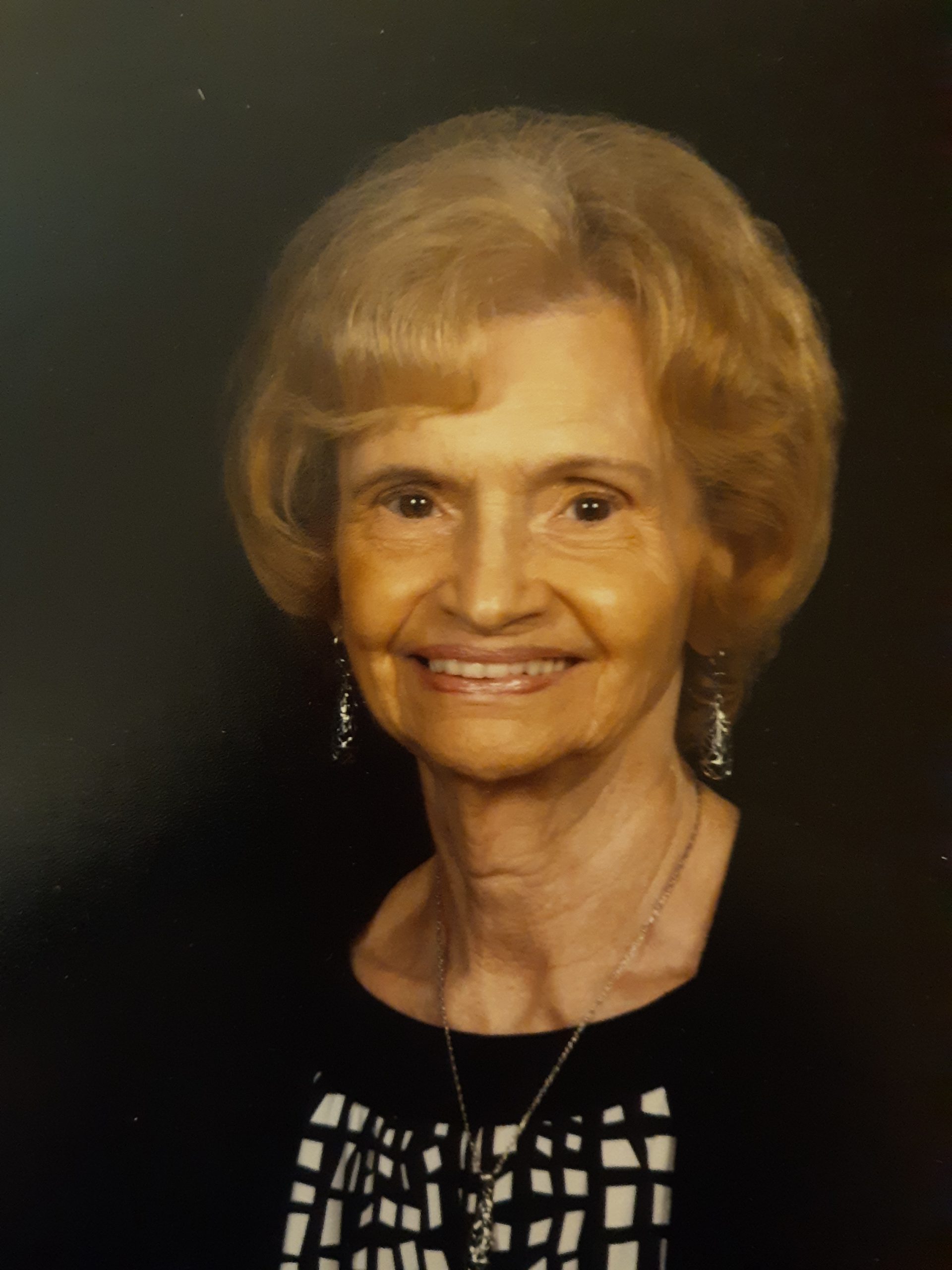 Freda L. Mills - Hometown News